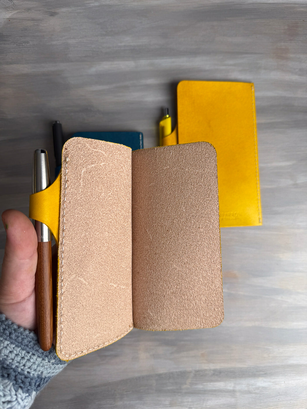Sliding Pen Pocket | Maplewood